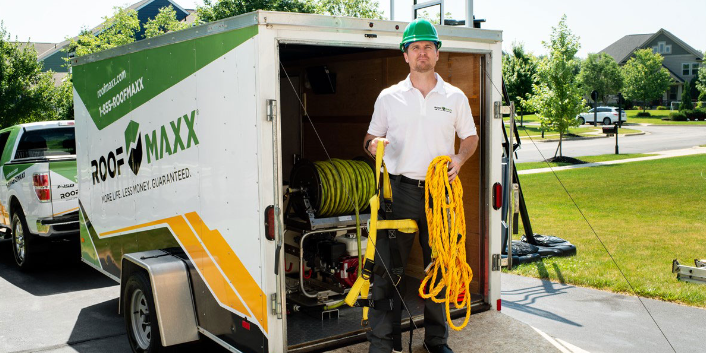 Exploring the Power of Roof Maxx: A Breakdown of How it Works | Blue ...